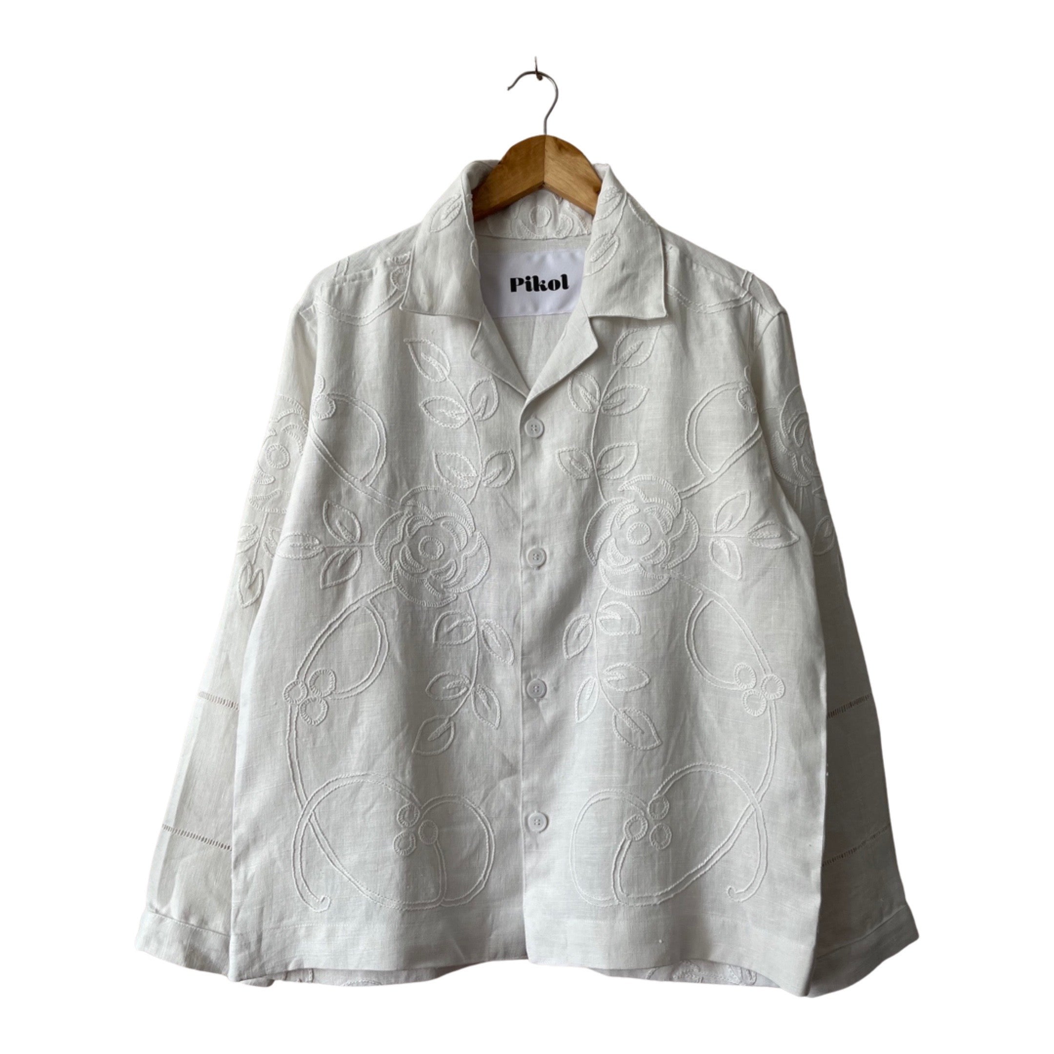 White Floral Chainstitch – pikolclothing